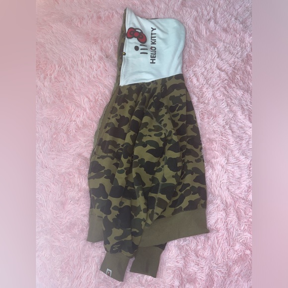 Bathing Ape | Jackets & Coats | Bathing Ape Baby Milo X Hello Kitty ...